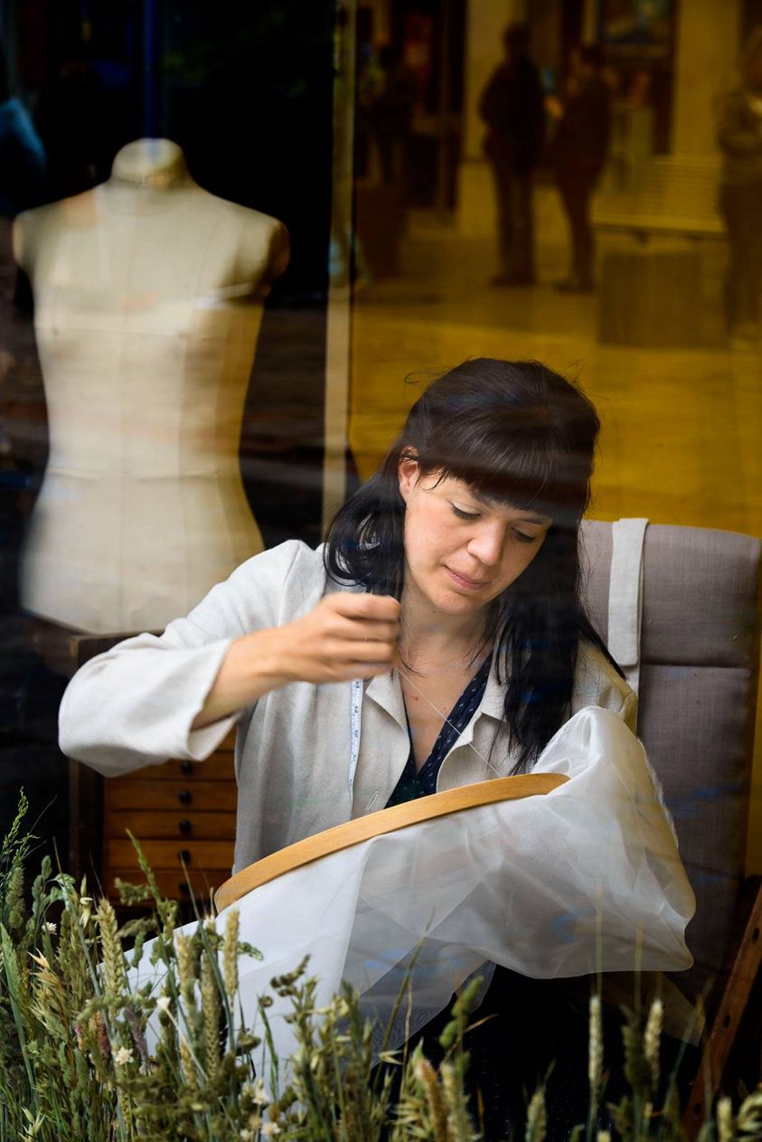 A Gathering Thread - Hand-sewing tutorials with Alis Le May - Paisley.is